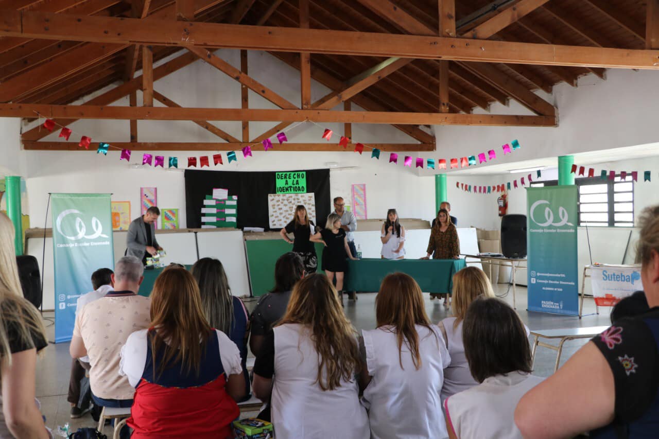 MÁS MATERIALES PARA ESCUELAS – Municipalidad de Ensenada