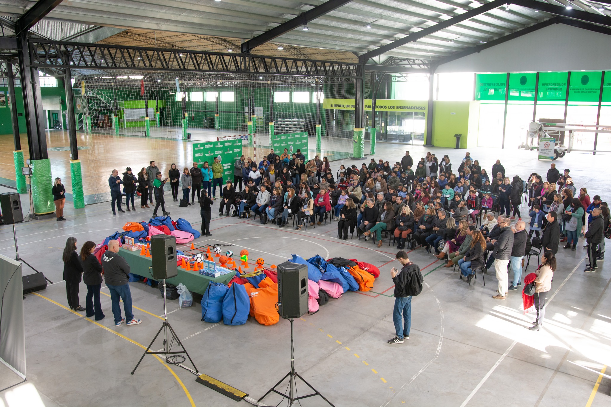 ENTREGA DE MATERIALES A INSTITUCIONES EDUCATIVAS – Municipalidad de ...